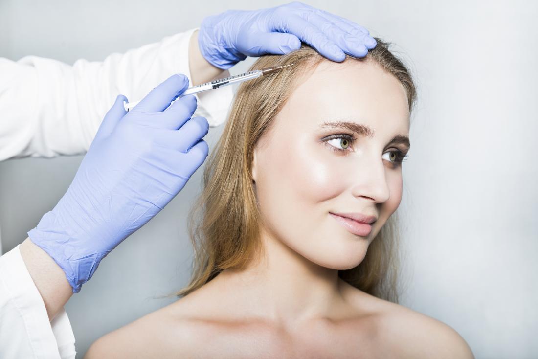 ¿Cómo crear una línea capilar natural y femenina? - Clínica de ...